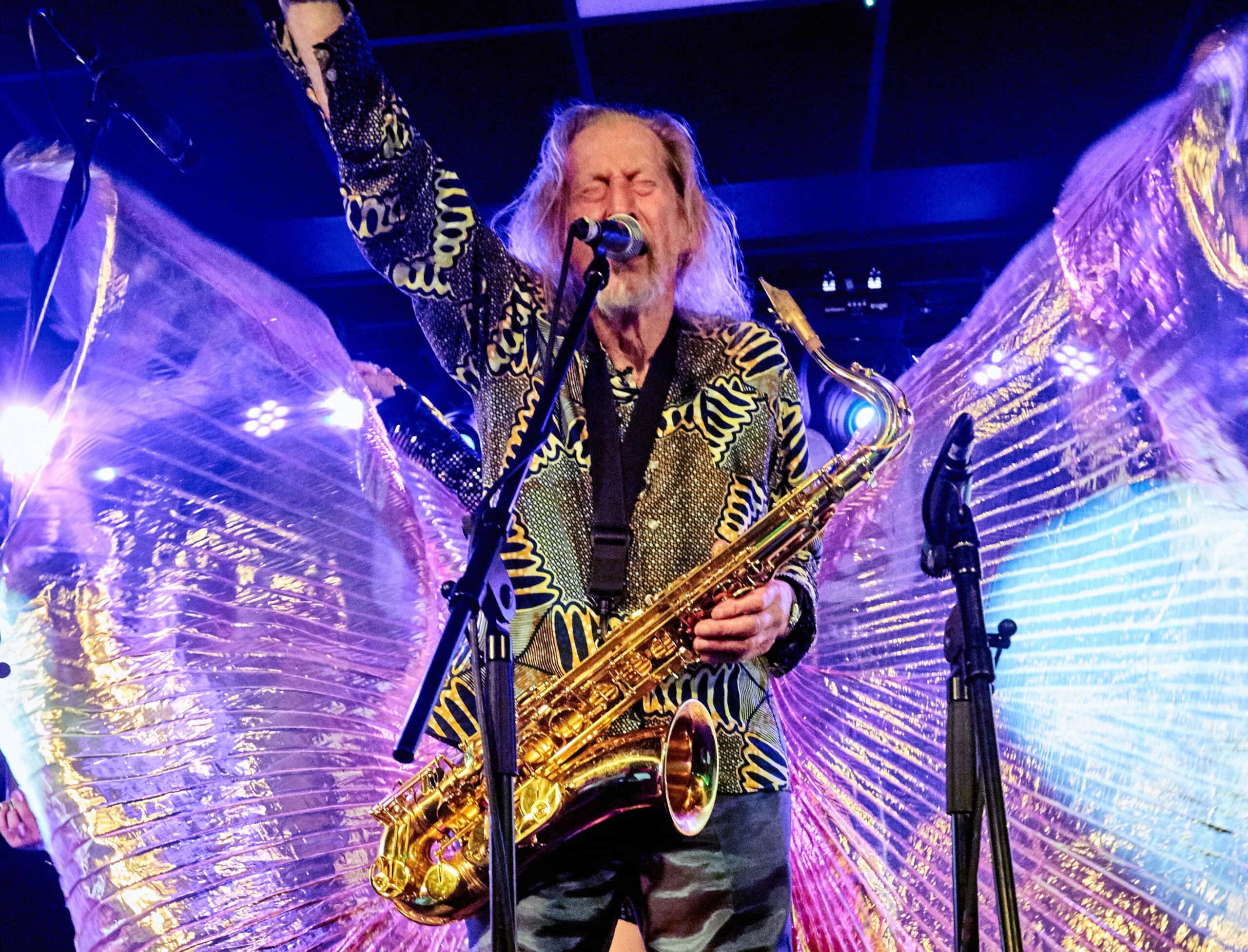 Hawkwindin saksofonisti-laulaja Nik Turner on kuollut - Inferno.fi